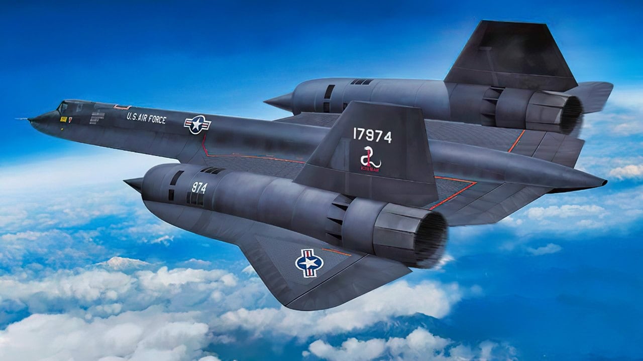 The SR-71 Blackbird’s airframe was 85% titanium because no other metal ...