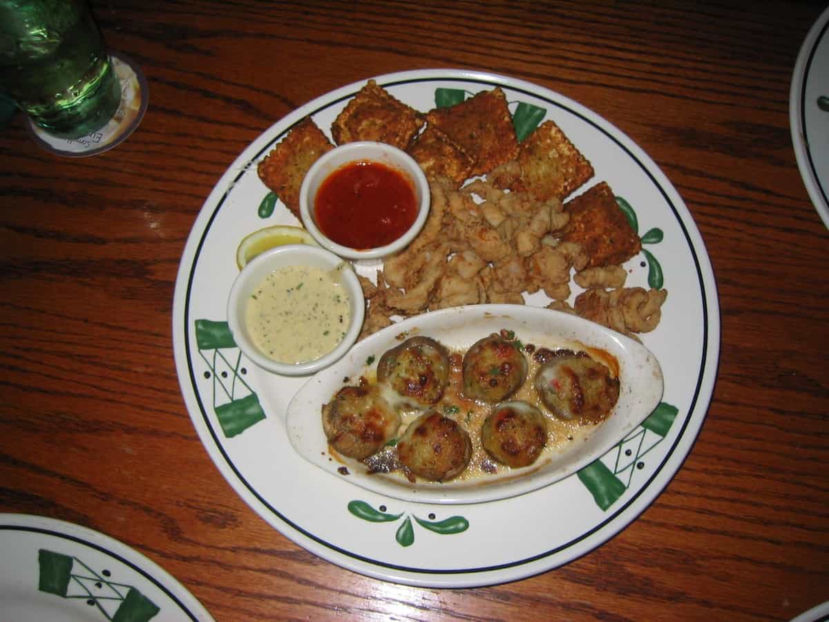 Olive Garden secret menu hacks and dishes