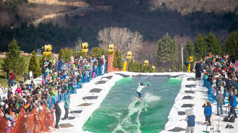 Skier hospitalized after crash at Alaskan pond skim event