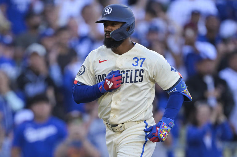 Teoscar Hernández & Holly Robinson Peete join Dodgers for autism ...