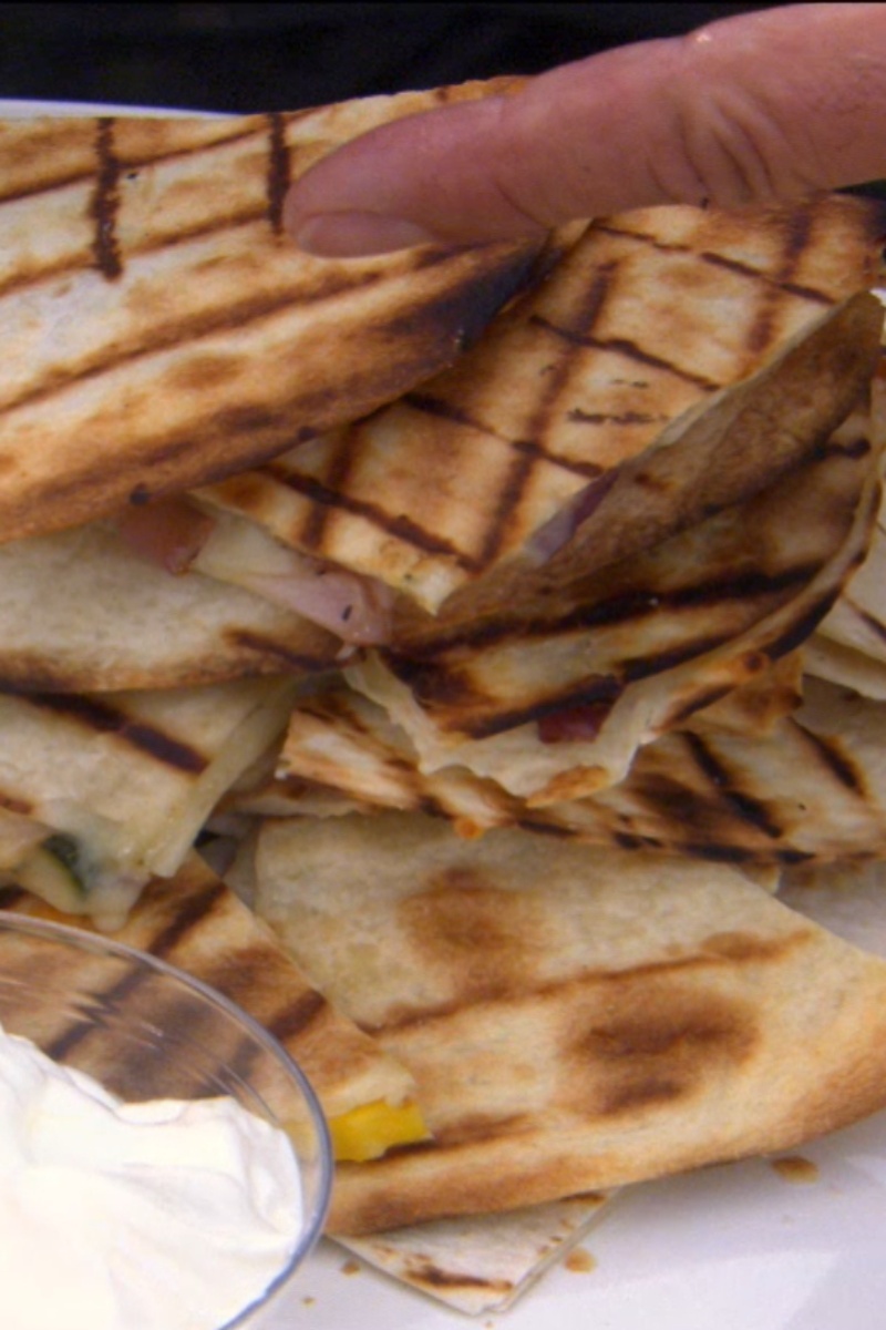 A delicious spread, honey mustard drumsticks, pineapple salsa, and more