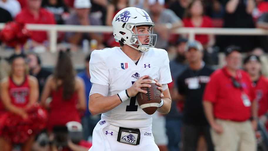 WKU QB Maverick McIvor is most cowboy-like UDFA Dallas invited to ...