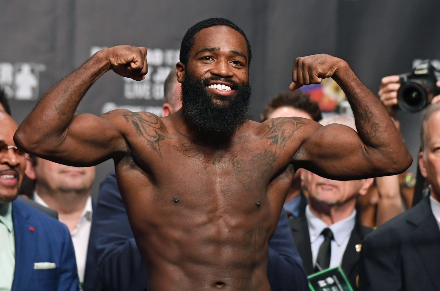 Adrien Broner Snaps After Woman Curves Him On Livestream I Don T Play