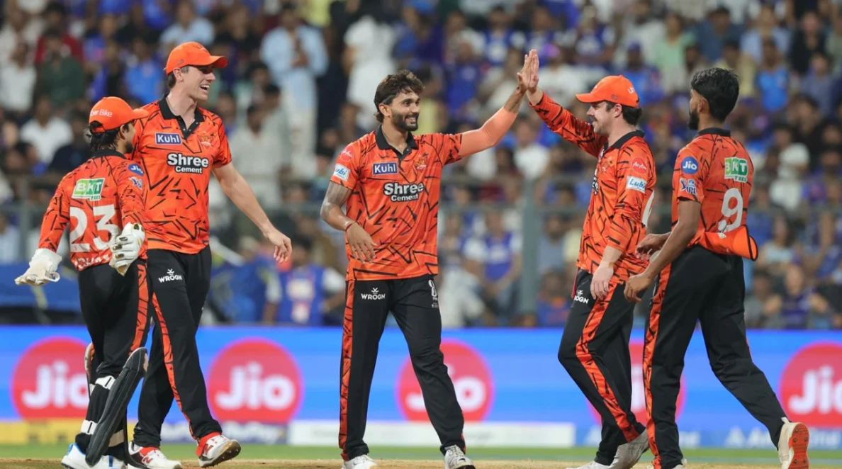 Watch: Nitish Kumar Reddy dismisses Will Jacks with an amazing swinging ...