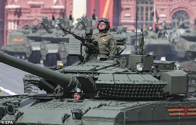 Putin axes tanks and military hardware from annual WW2 parade