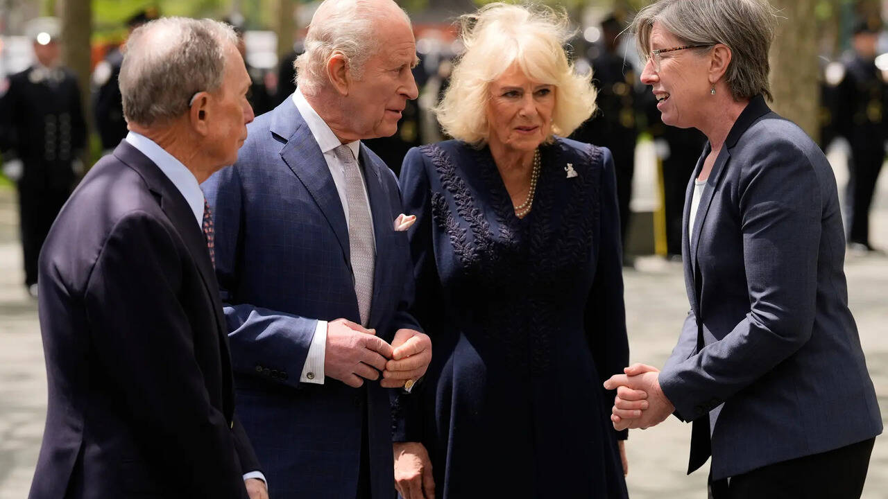King Charles III and Queen Camilla begin US visit at 9/11 Memorial in ...