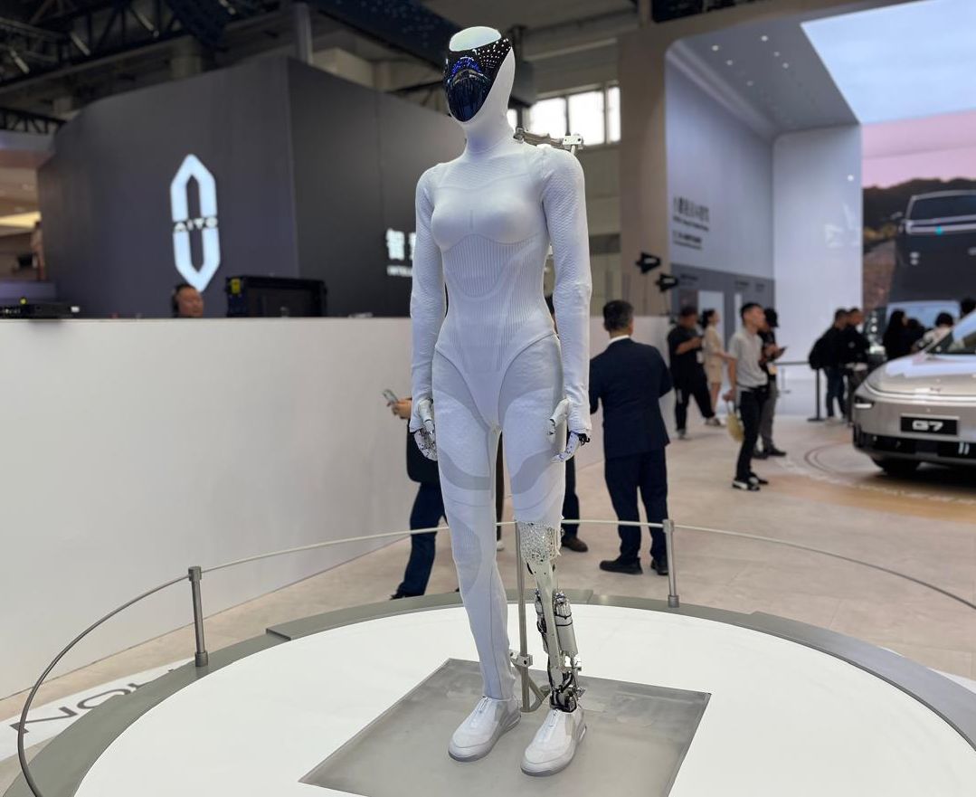 Bukan cuma mobil terbang dan autonomous driving, Xpeng juga kembangkan ...