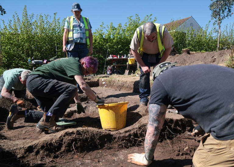 West Belfast community dig uncovers lost 19th century homes demolished ...