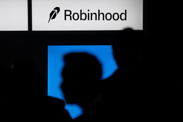 Robinhood shares tumble after trading results disappoint