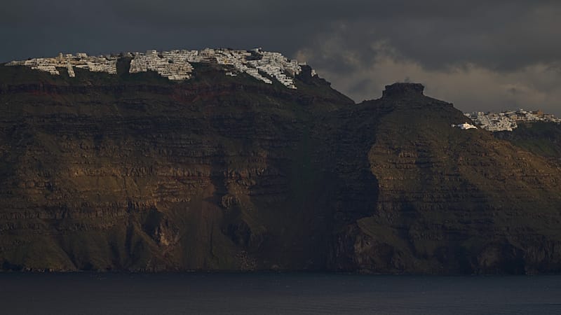 Santorini announces new restrictions after scientists flagged volcanic ...