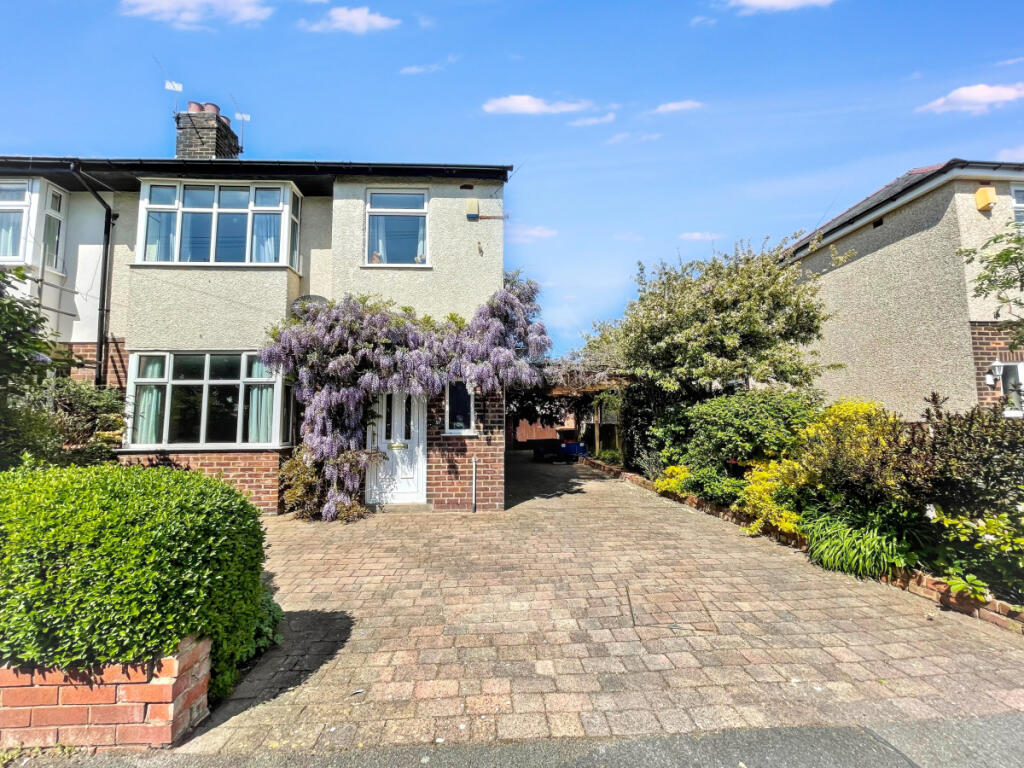 We love the unique layout of this four bed Fulwood home for sale - & it ...