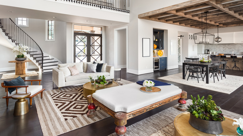Key tips to styling a broken floor plan
