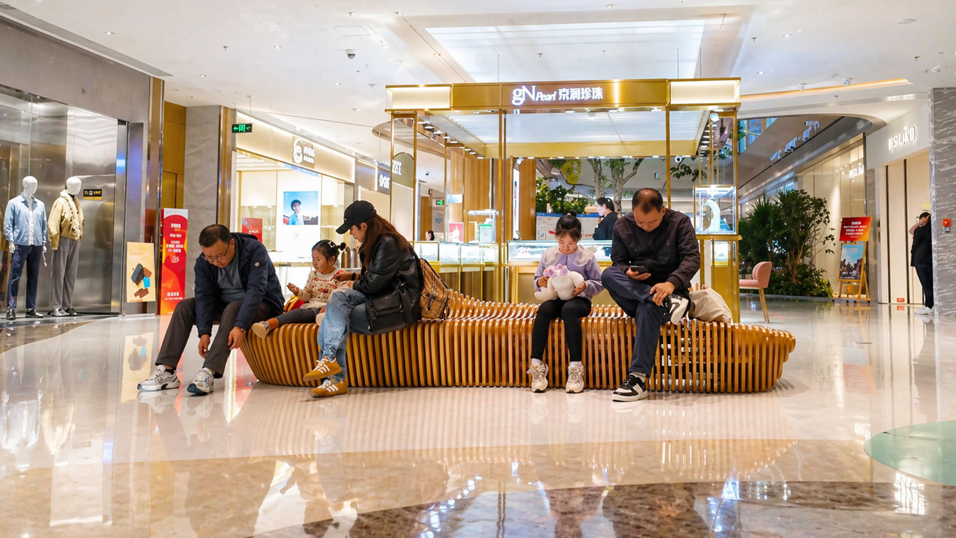 This giant mall offers surprisingly comfortable rest areas for visitors ...