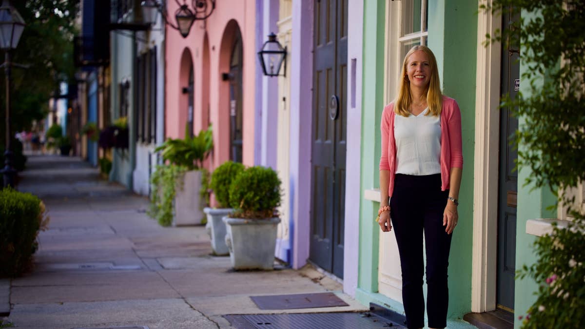 I'm a PBS host who's writing the book on American history—here's the ...