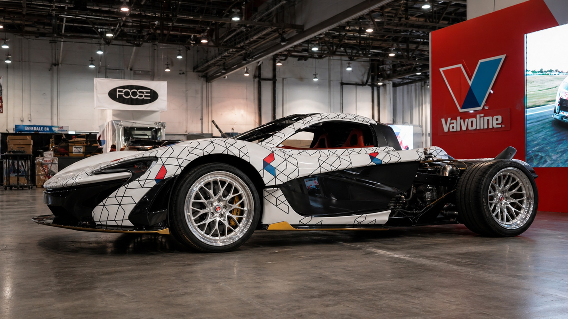 The new look of Tavarish McLaren P1