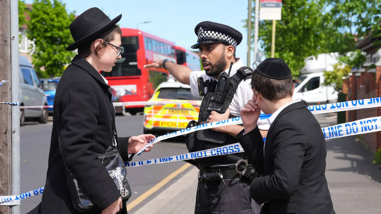 London police investigate stabbing of two Jewish men as terrorist incident