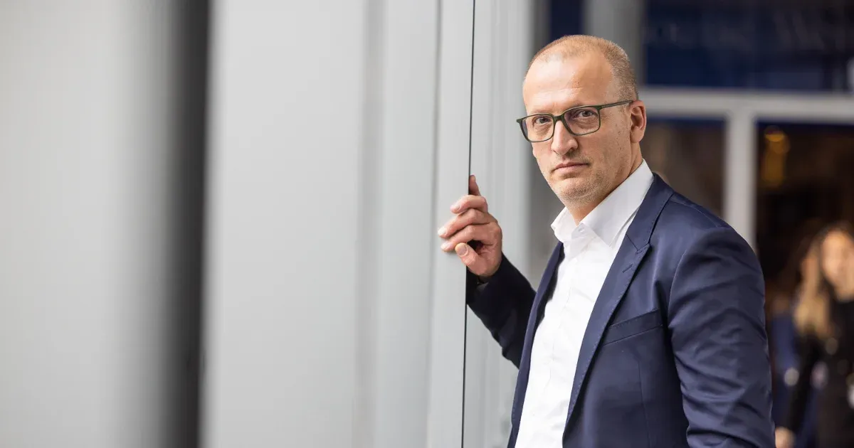 Nagy munka vár a kultuszminiszterre, akitől nemcsak korrekciót, hanem ...