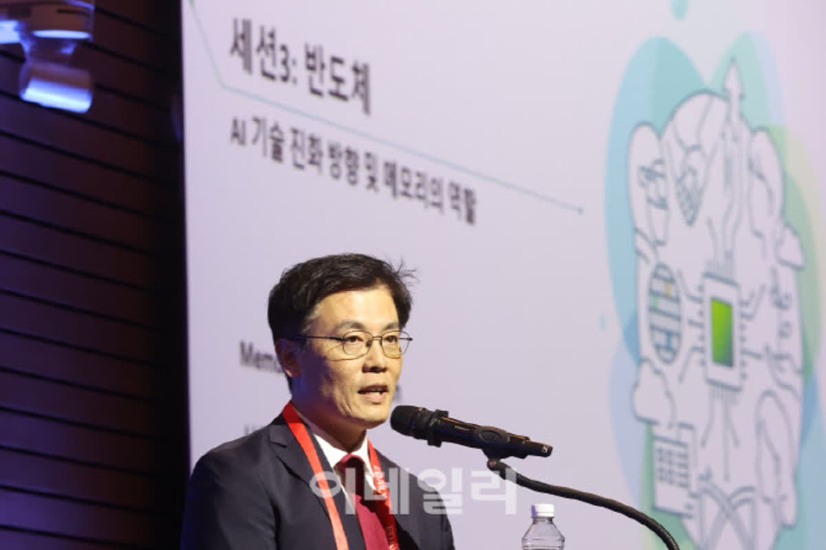 과거 싸게 많이 팔던 메모리…AI 시대 주인공 급부상