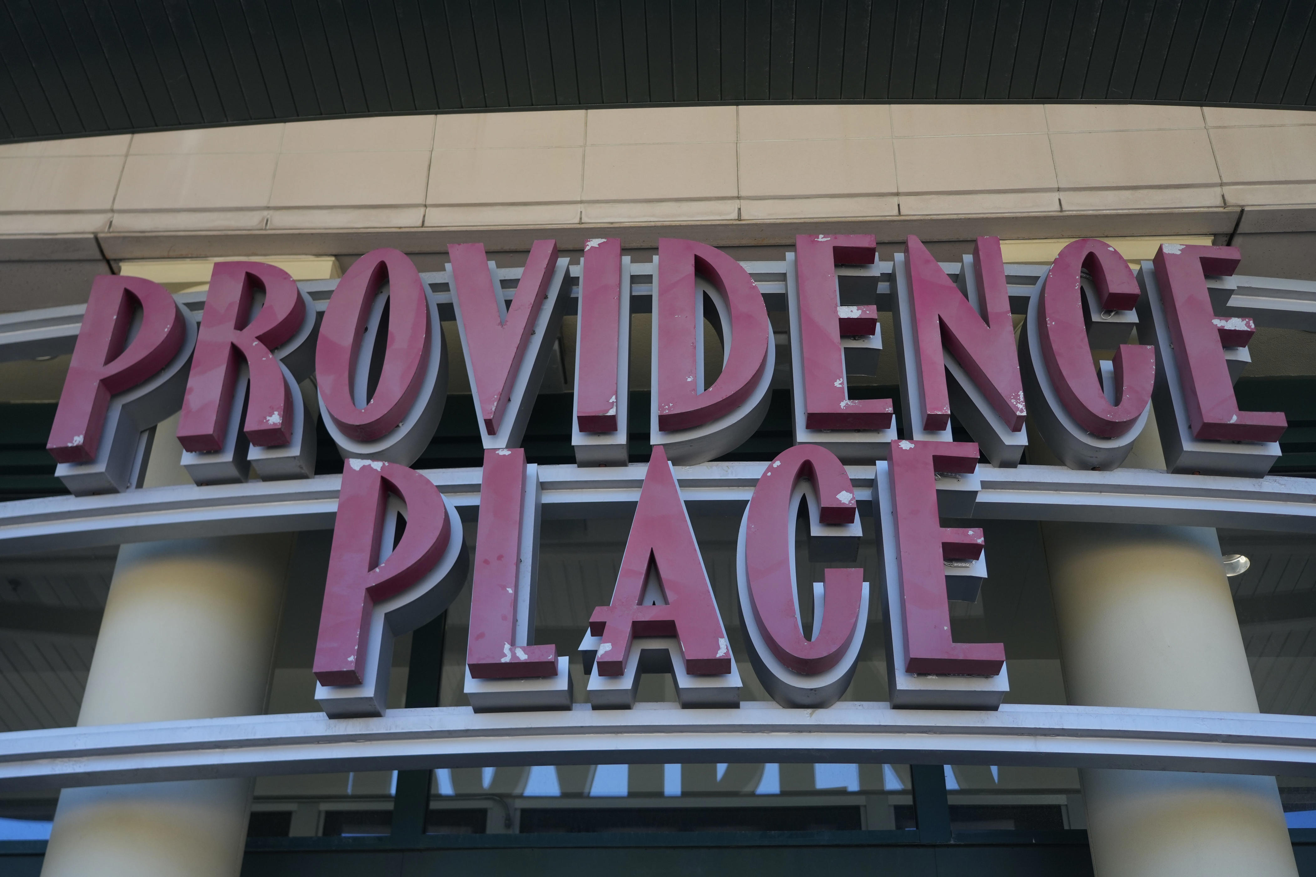 Providence Place mall may soon be sold to Pyramid Management for $133M ...