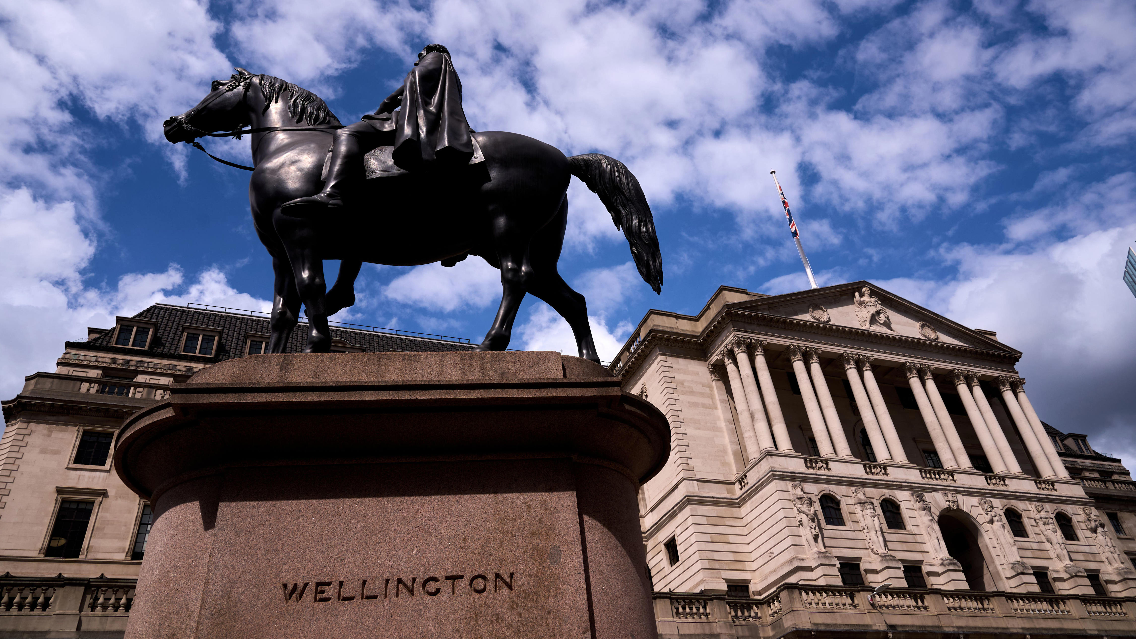 Bank of England poised to hold interest rates steady despite inflation rise