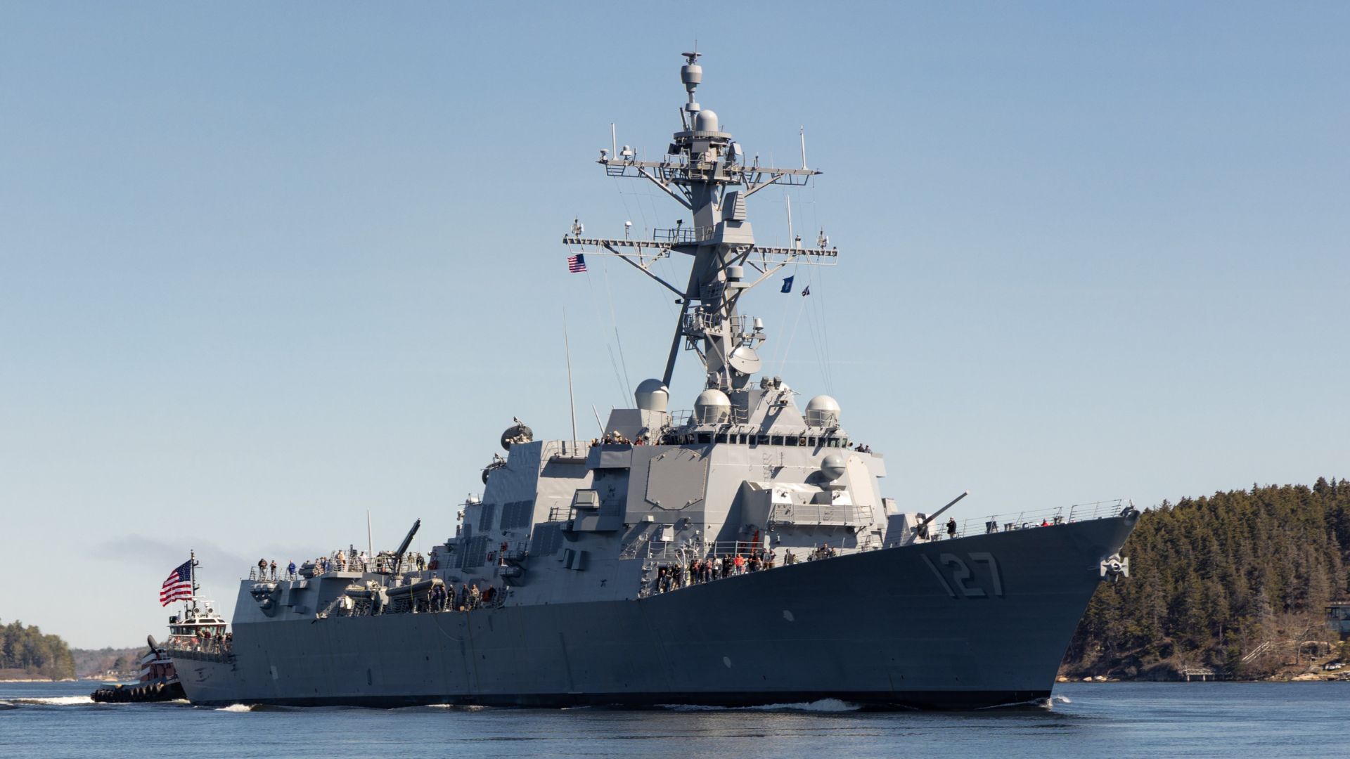 US Navy’s 9,200-ton destroyer with 100,000 hp engines starts sea trials ...
