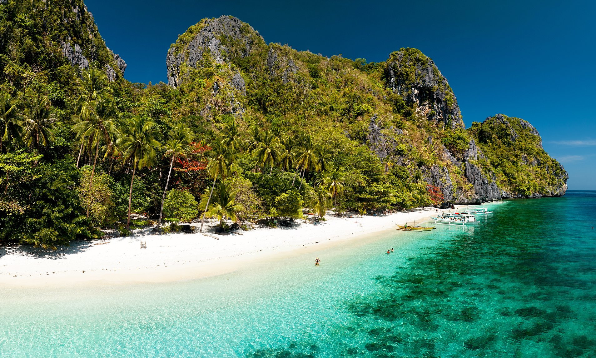 World's best beaches for 2026 named - and a Greek gem comes in second place