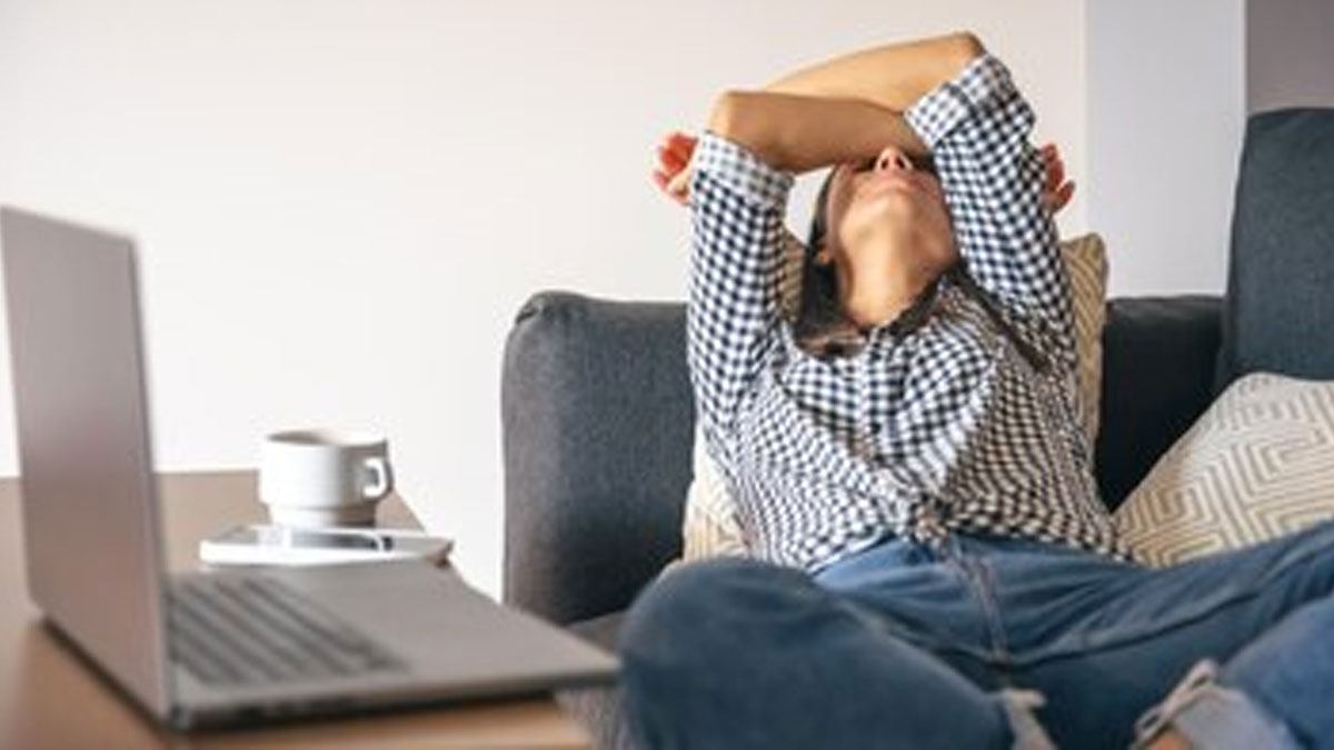 Emotional exhaustion vs burnout: How to differentiate?