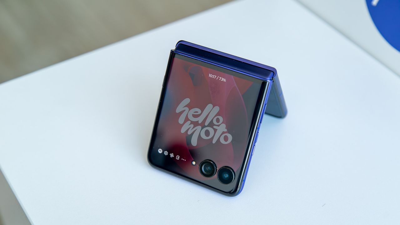 Motorola's $1,499 Razr Ultra 2026 is the perfect example of why we don ...