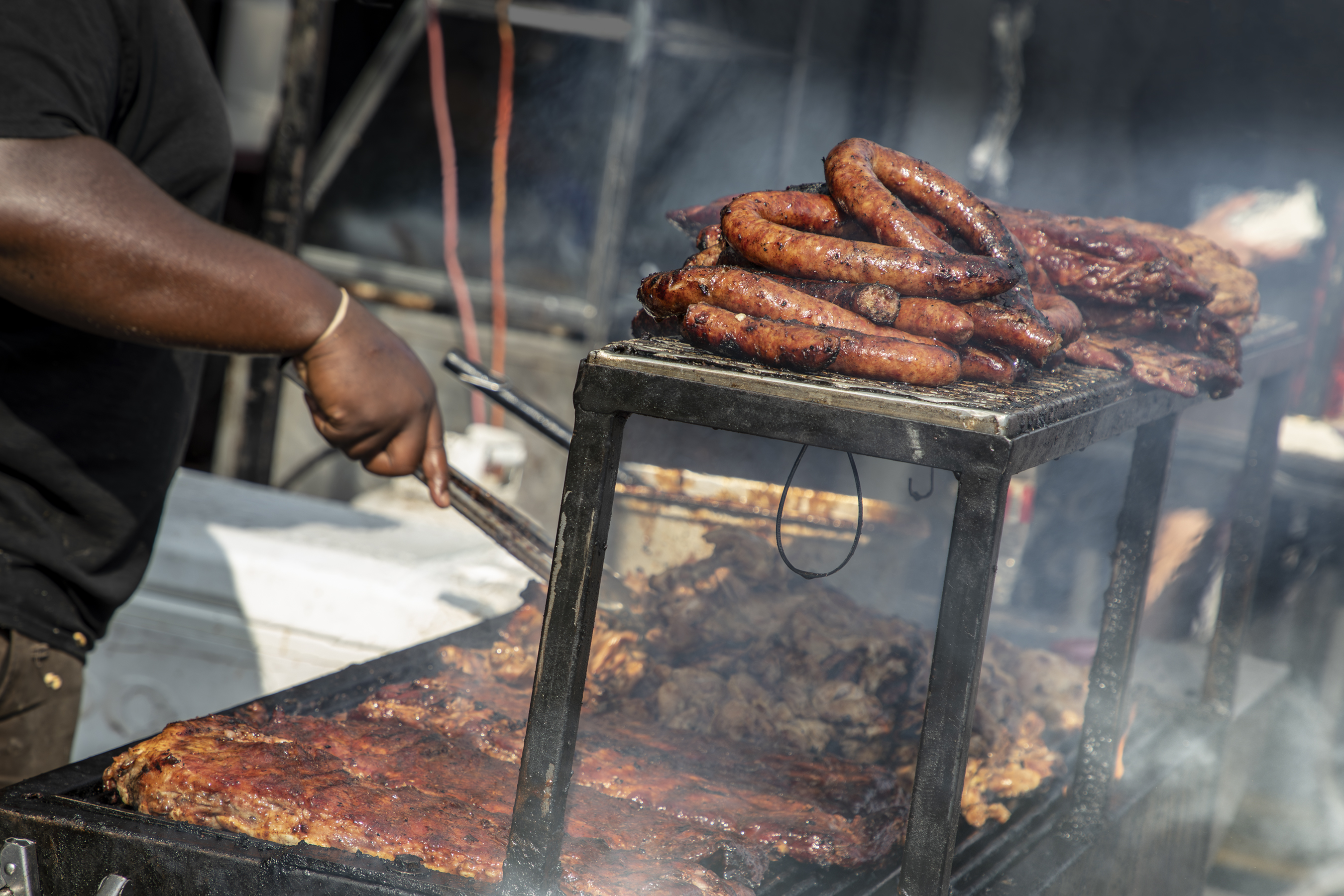 Sevierville fires up for Bloomin’ BBQ Music & Food Festival this May