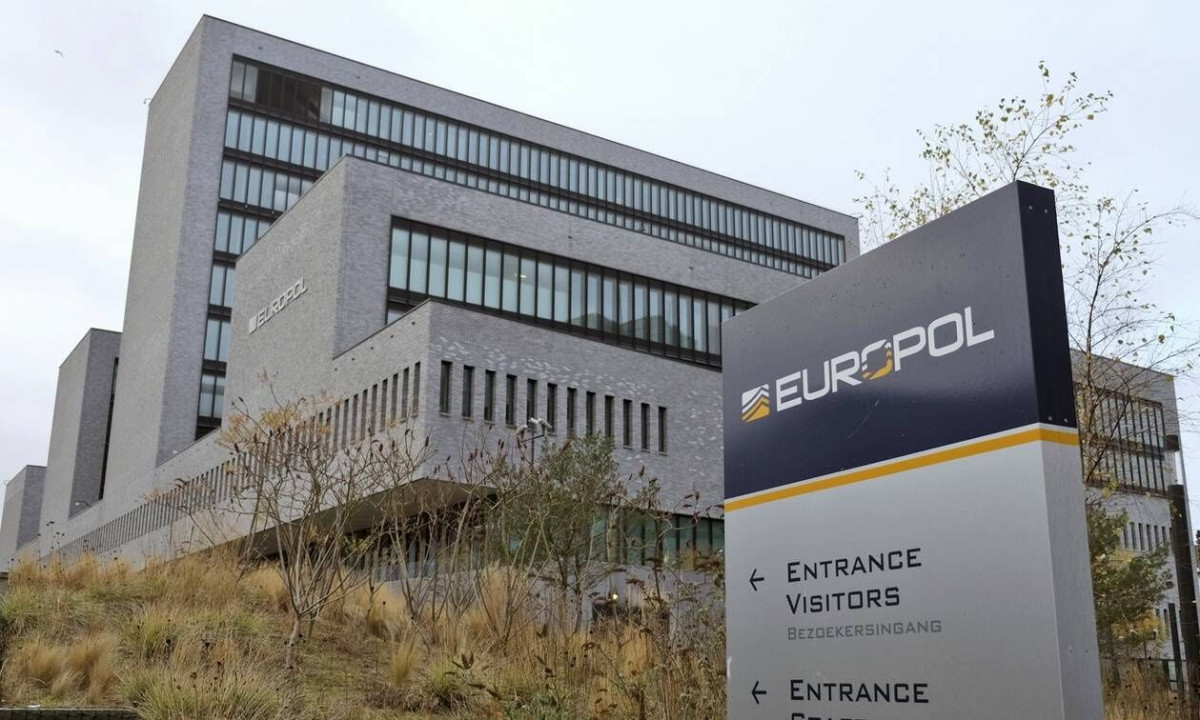 Προειδοποίηση Europol: Το κυβερνοέγκλημα απειλεί την οικονομία της ΕΕ ...