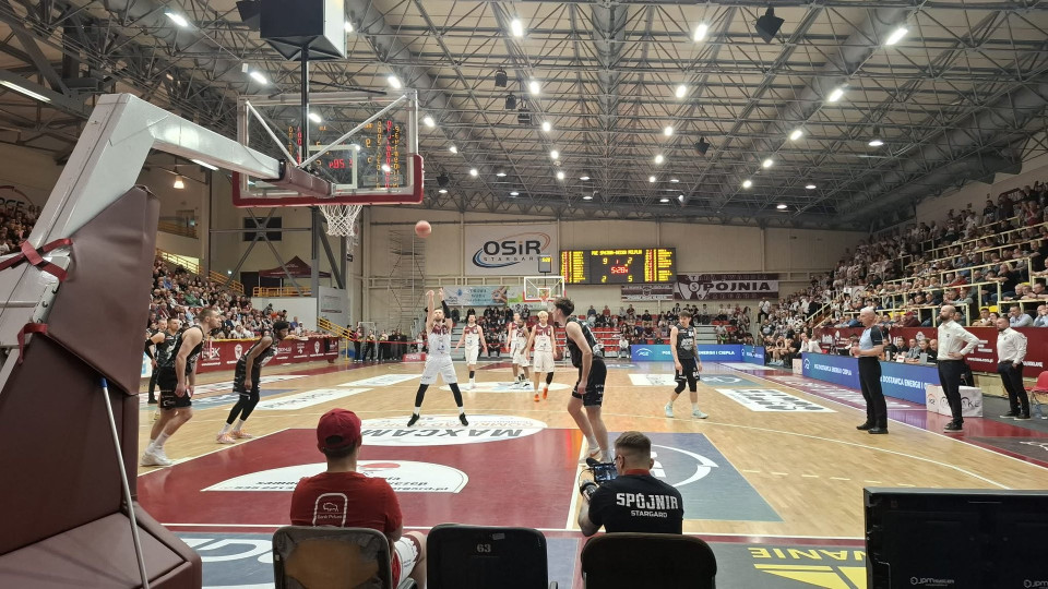 PGE Spójnia Stargard w półfinale I ligi koszykarzy. Ale problemy też są