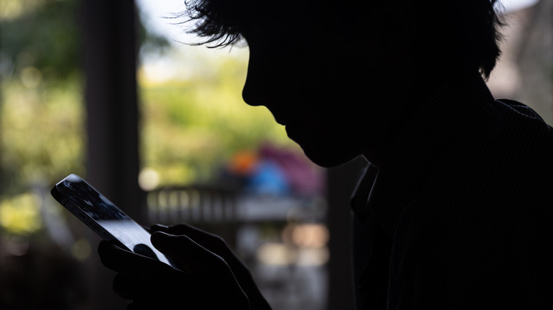 Apple fixed an iPhone flaw that allowed the FBI to read deleted ...