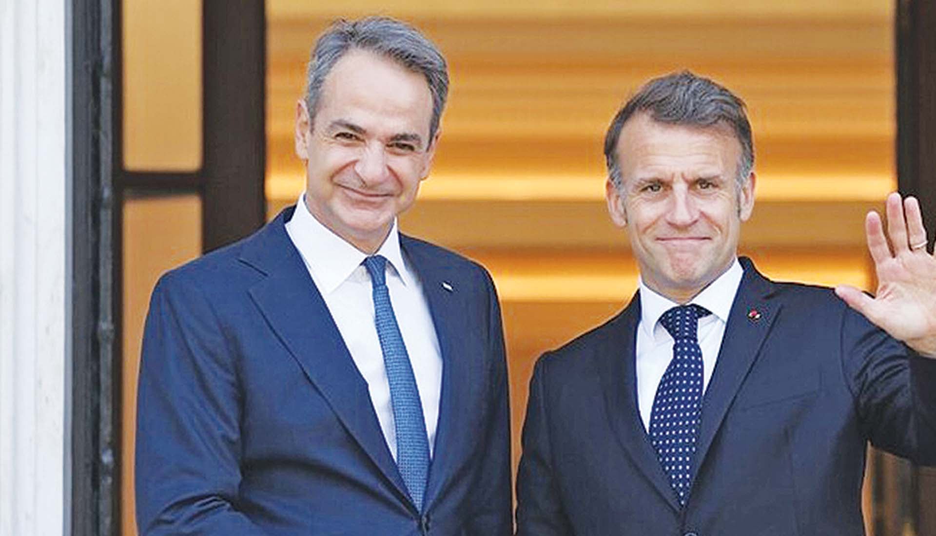 Αλήθειες και υπερβολές για την επίσκεψη Μακρόν
