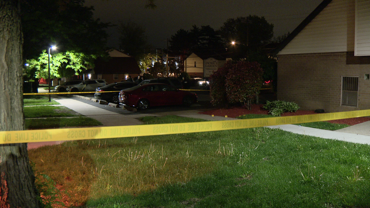 Suspect led police on foot chase after shooting in Philadelphia ...