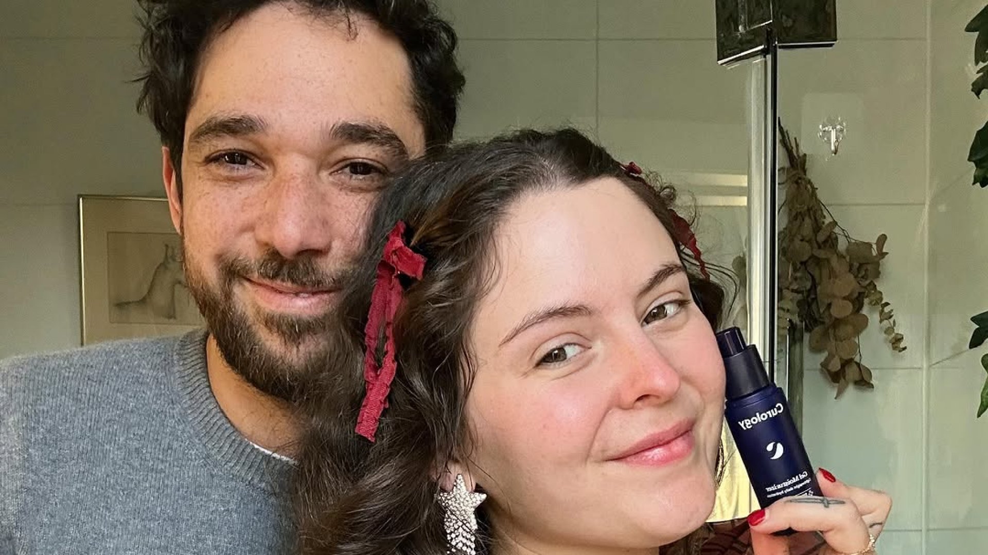 Influencer Noelle Downing announces split from husband Danny Porat