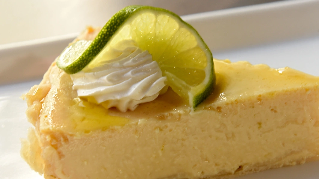 Citrus desserts set to shine in summer collections