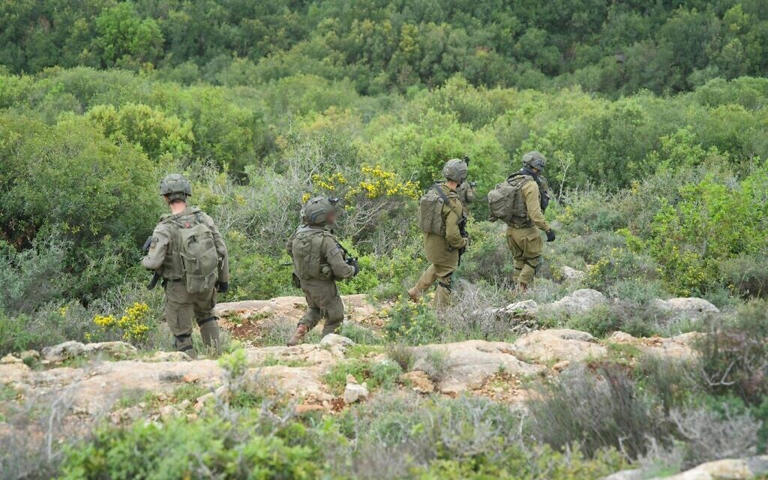 Knesset panel extends call-up of up to 400,000 reservists