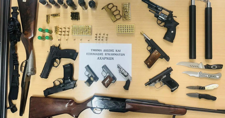 Αστυνομική επιχείρηση σε οικισμούς των Αχαρνών – Εντοπίστηκε οπλοστάσιο ...