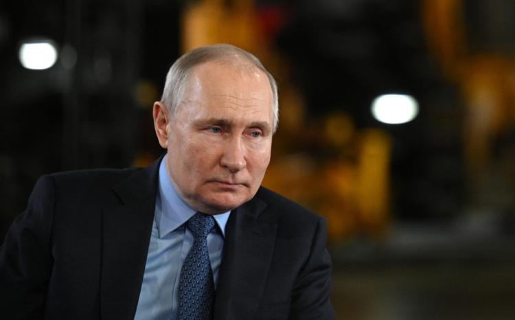 Vladimir Poutine propose un cessez-le-feu en Ukraine le 9 mai, fête de ...