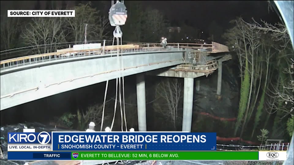 Video: Edgewater Bridge reopens, buses replace Link 2