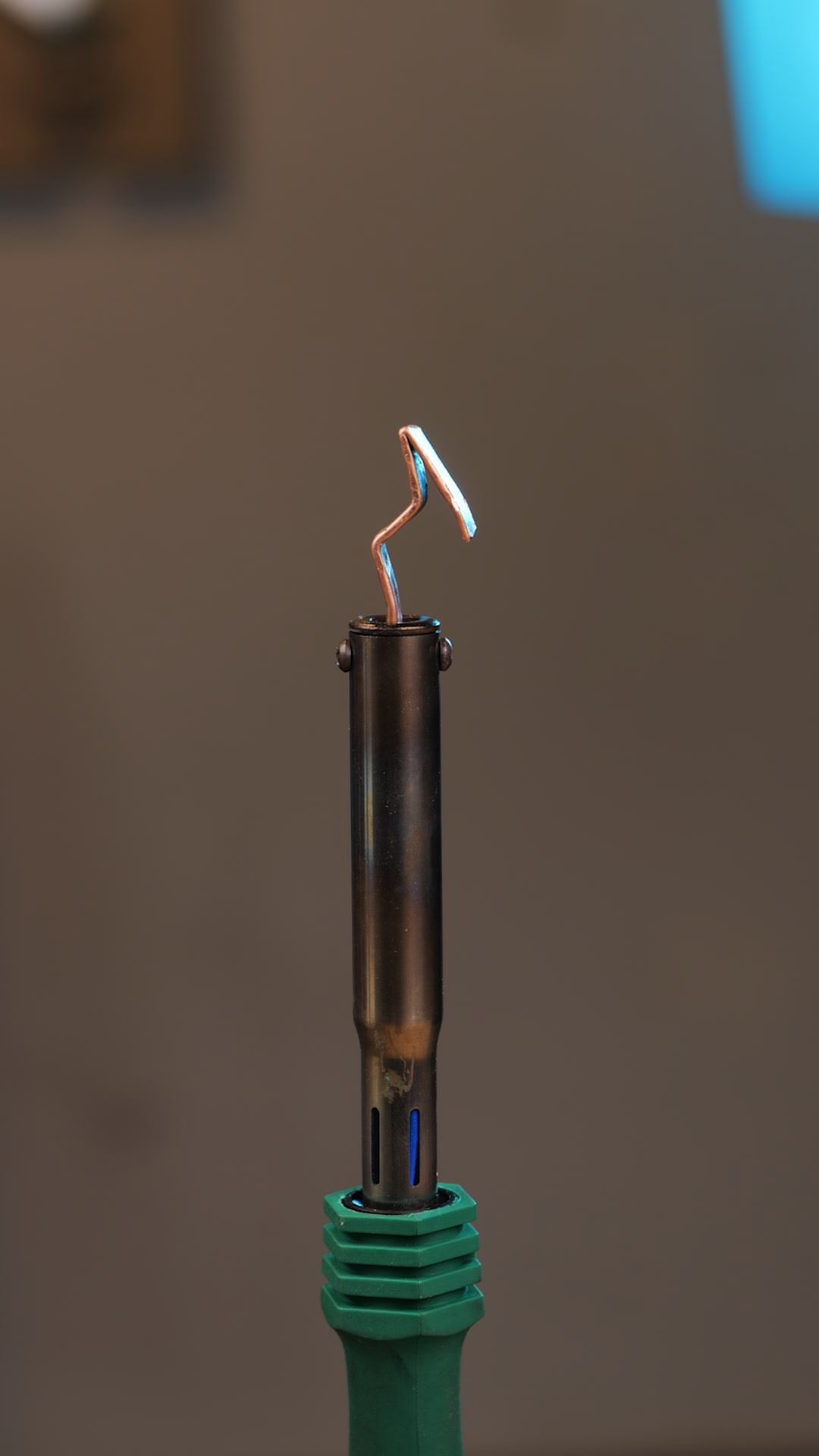 Smooth plastic welding DIY trick 🔧⚡