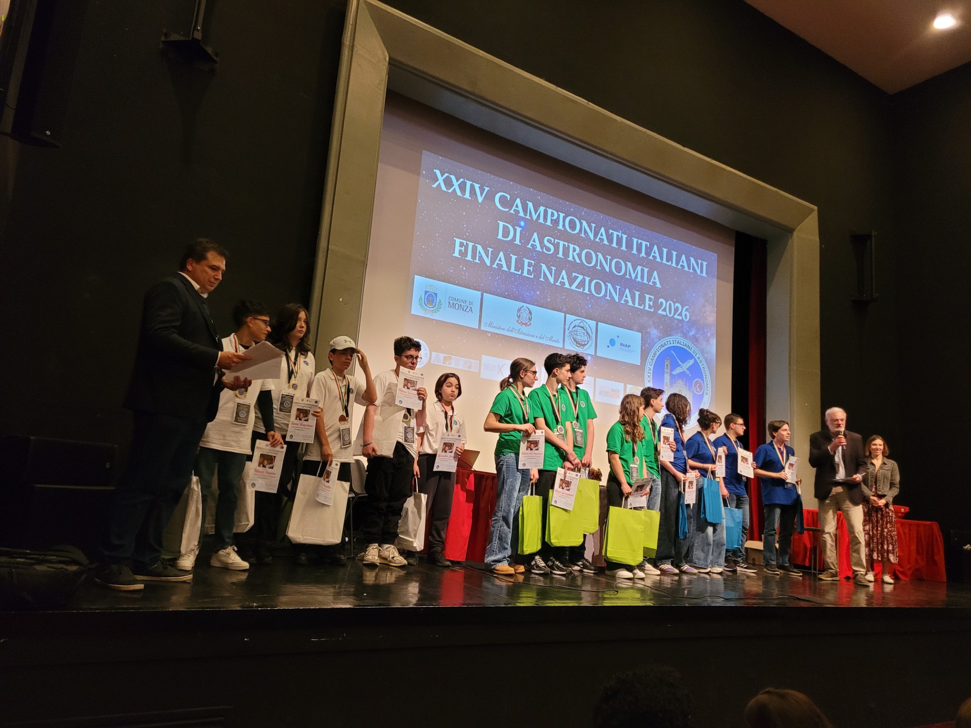 Monza capitale dell’astronomia: in 90 per le finali degli italiani ...