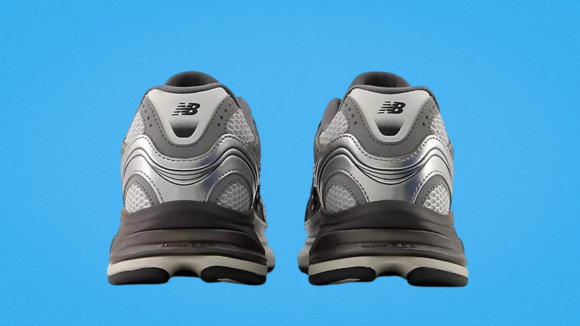 New Balance’s nostalgic dad shoe looks even better in its signature color