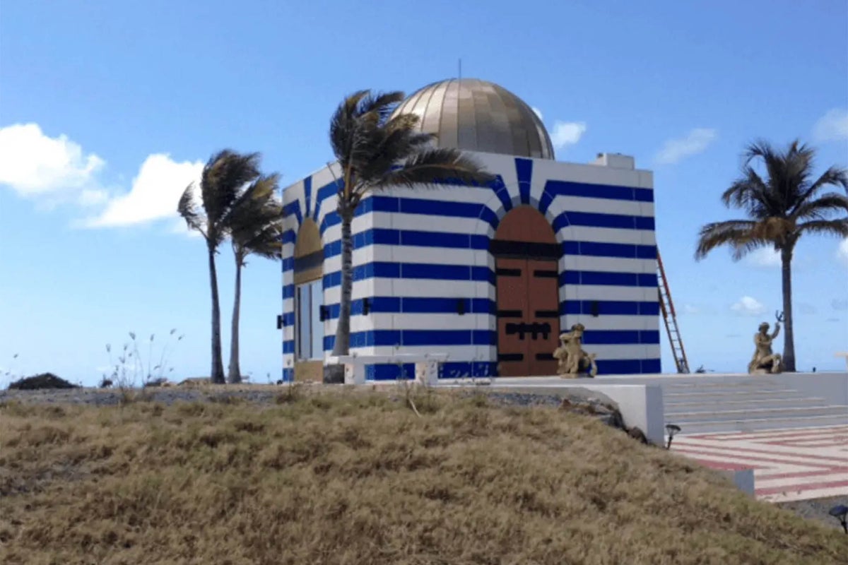 Epstein habría obtenido objetos sagrados de La Meca para su isla