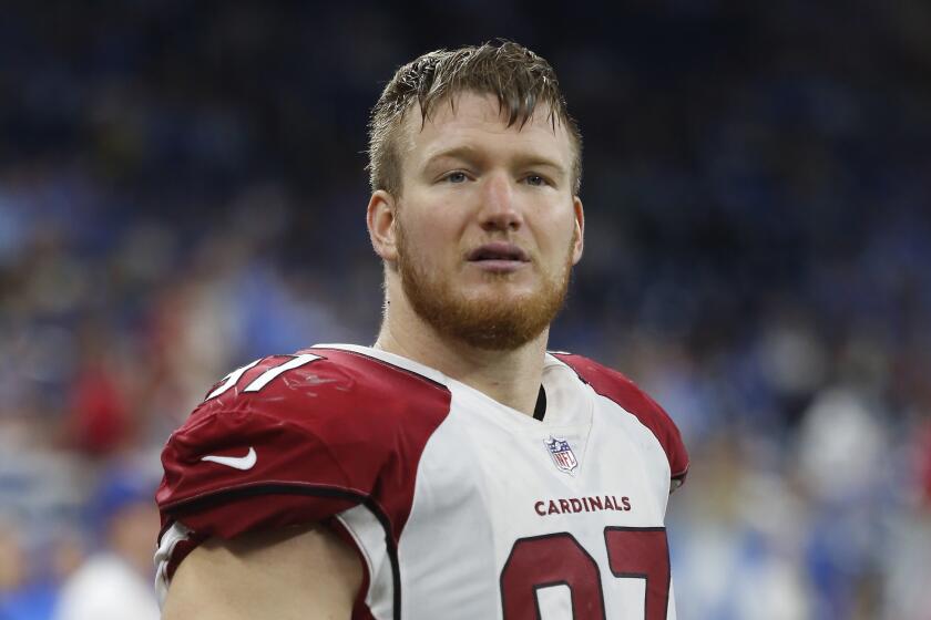 Josh Mauro, Stanford defensive end who spent most of his NFL career ...