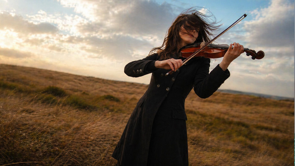 Violin performance shows music and movement flow