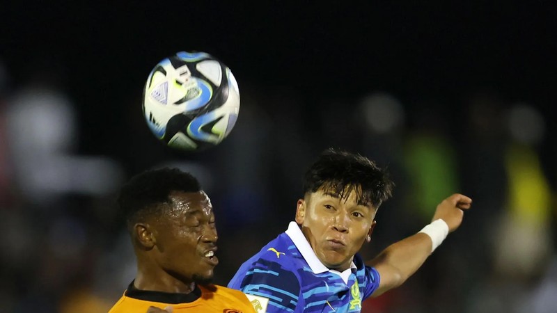 Mamelodi Sundowns reclaim the summit after Macerlo Allende strike sink ...