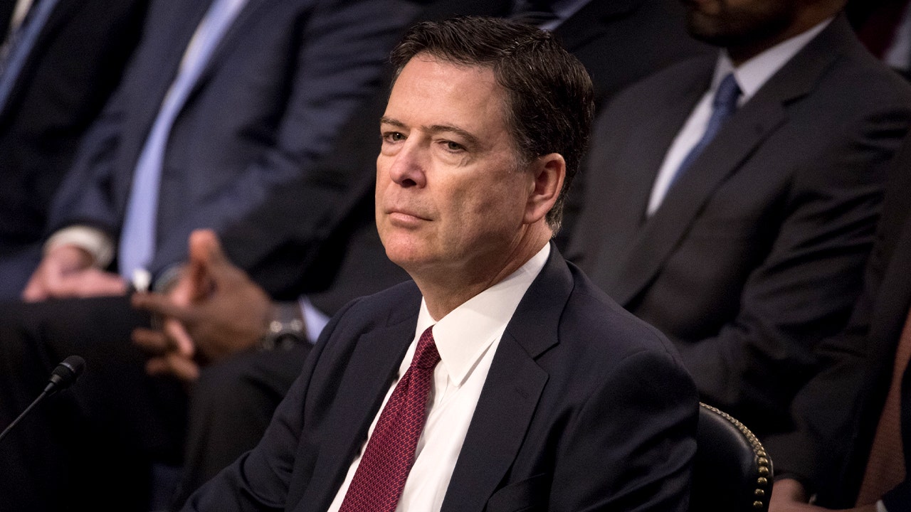 Comey learns fate of bid to delay trial over ‘86 47’ seashell post at ...