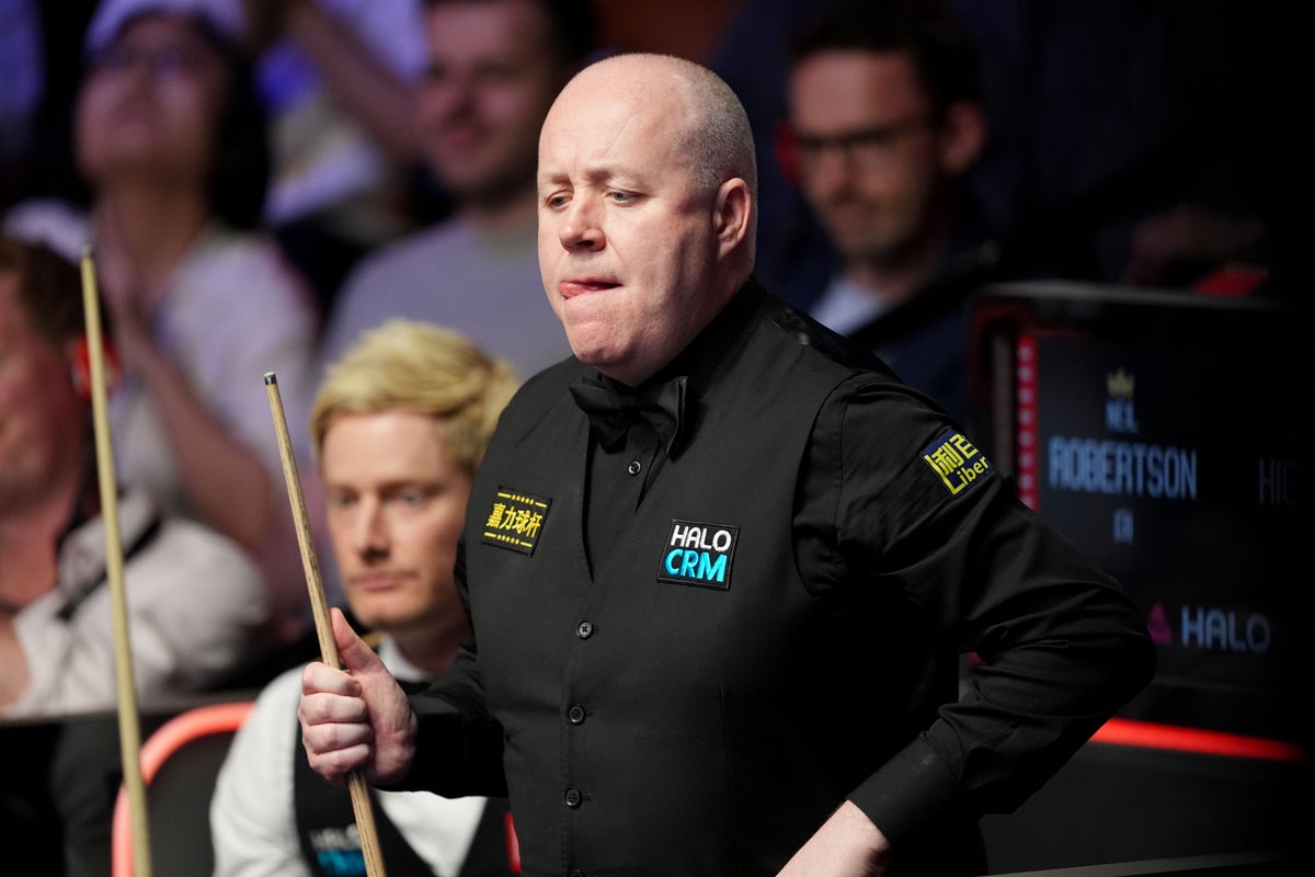 Higgins defies age and Robertson to edge closer to snooker history