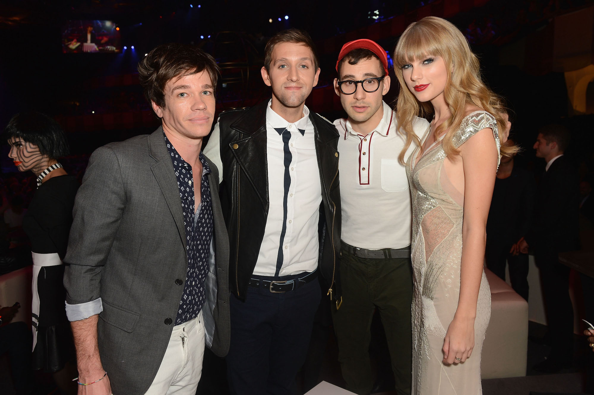 Taylor Swift sets the record straight on her friendship with Jack Antonoff
